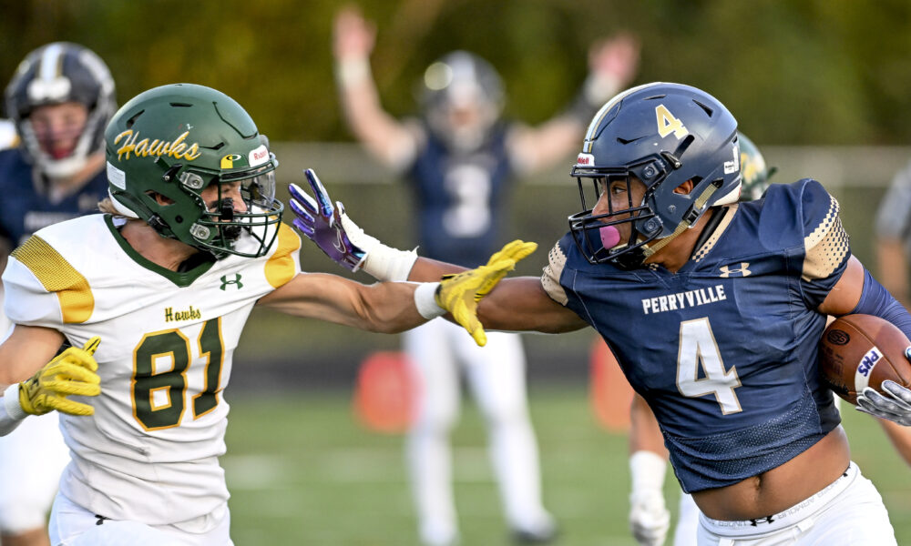 Panthers Claw Past Hawks 36-29 In Opener – Sports Weekly+
